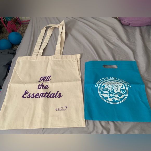 Bags | Nwot Bundle 2 Reusable Shopping Bag | Poshmark